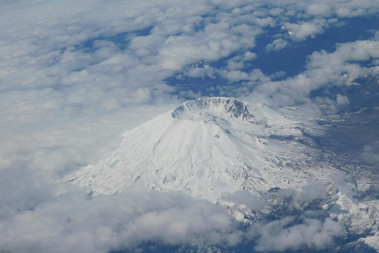 Day Trip to Mount St. Helens from Portland • Explorer Sue Travel