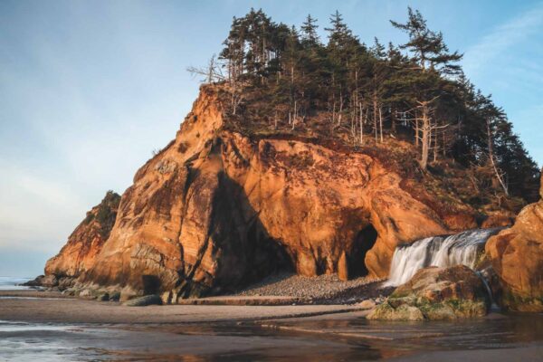 15 Gorgeous Places to Stay on the Oregon Coast