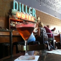 13 Best Cocktail Bars in Seattle (from a Local) • Explorer Sue